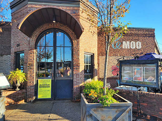 The brick fa&ccedil;ade of Le Moo welcomes hungry visitors like a carnivore's storybook cottage. Rustic charm meets upscale dining at Louisville's premier steakhouse destination.