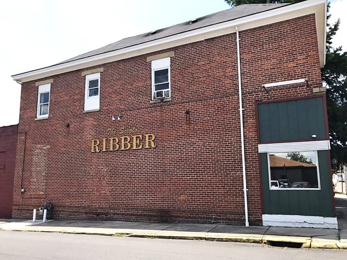 The unassuming green exterior of Scioto Ribber hides a carnivore's paradise within. Like finding a treasure chest disguised as a toolbox.