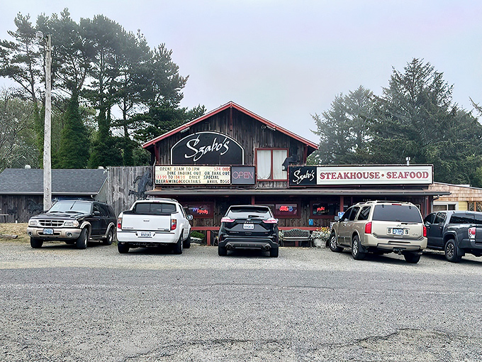Prime rib perfection on a blue plate, complete with dipping jus and horseradish cream. Meat this good doesn't need fancy plating&mdash;just a sharp knife and your undivided attention. 