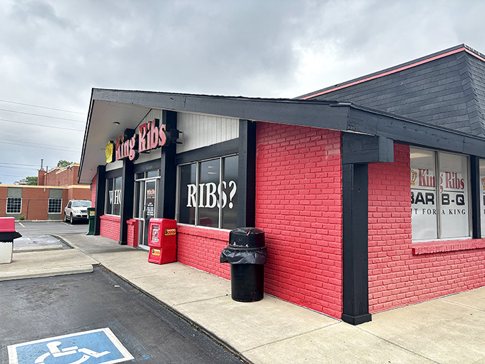 The red brick exterior of King Ribs asks a simple question with its bold signage: "WHO'S RIBS?" One visit, and you'll have your delicious answer.
