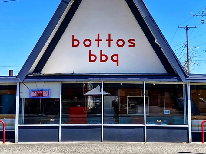 The A-frame architecture of Botto's BBQ stands like a temple to smoked meat devotees. Simple, unassuming, and hiding culinary treasures within its triangular embrace. 