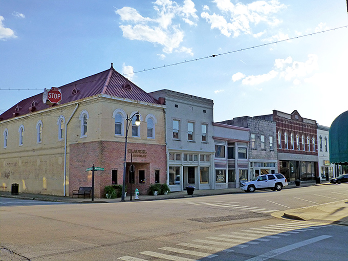 Downtown Corinth's historic charm hits you like a warm Southern hug, with brick buildings that have witnessed more history than a Ken Burns documentary.