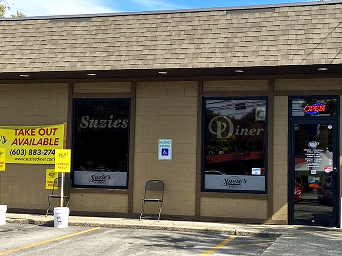 The unassuming blue exterior of Suzie's Diner hides a breakfast paradise within. Like finding a winning lottery ticket in your winter coat pocket. 