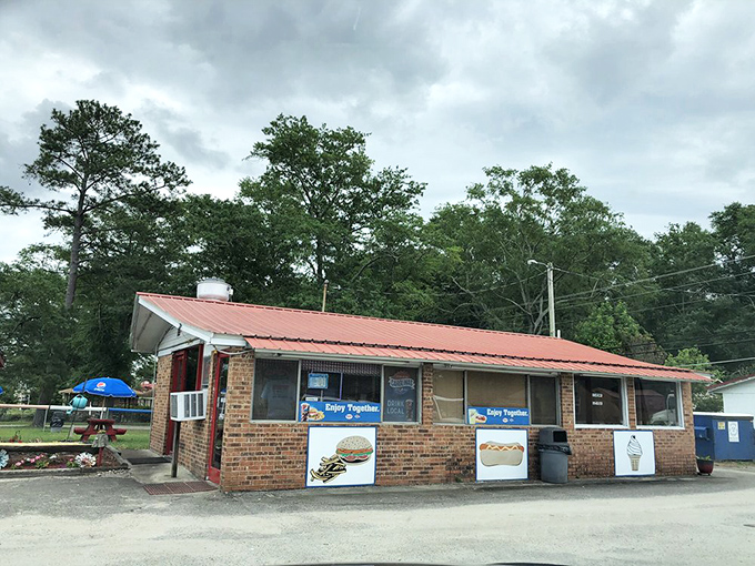 A slice of Americana that time forgot &ndash; Mamie's brick exterior with its simple metal roof promises authentic flavors without the fuss.