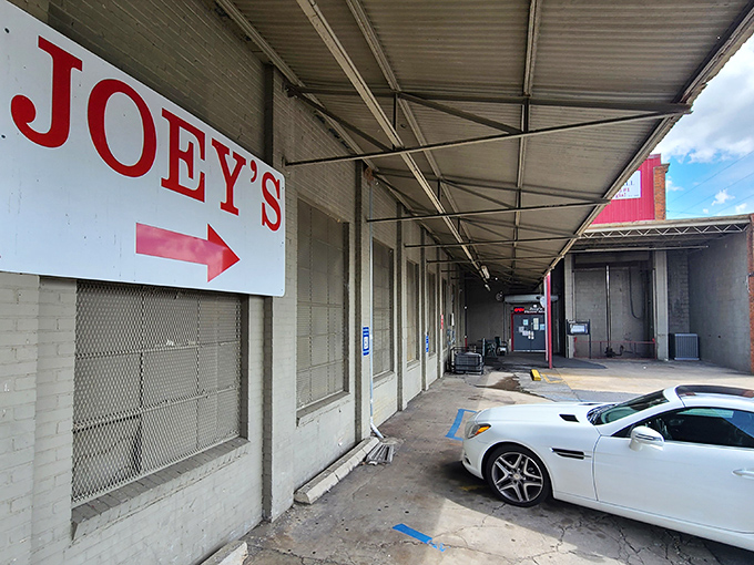 Joey's unassuming exterior might fool you, but that prominent red sign is basically the X marking your treasure map spot.