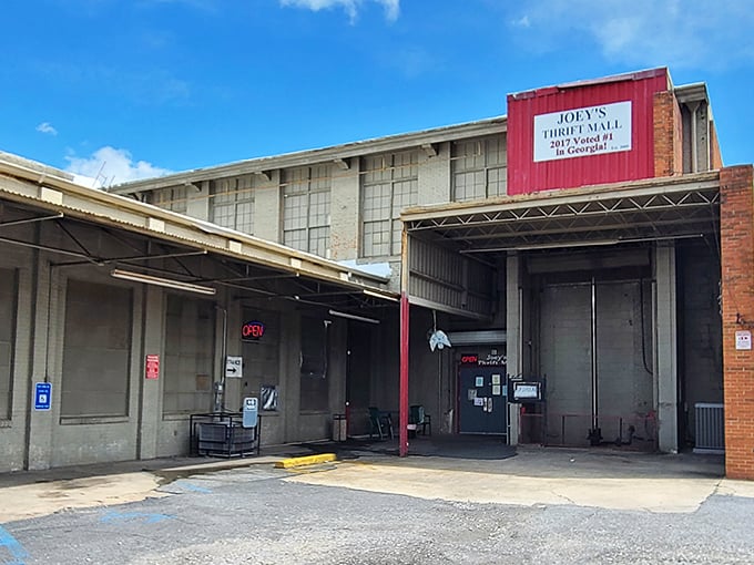 Joey's unassuming exterior might fool you, but that prominent red sign is basically the X marking your treasure map spot.