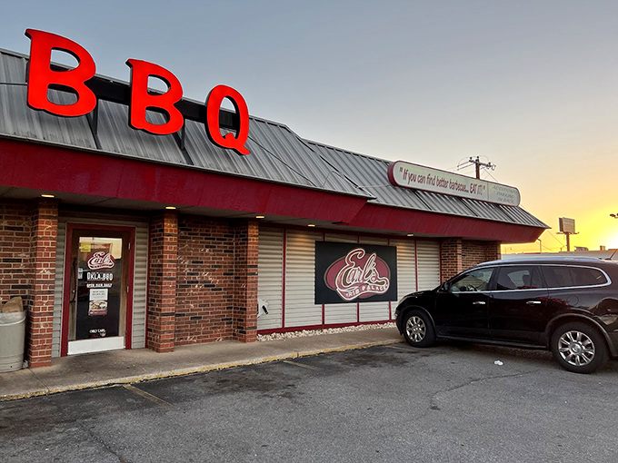 The unassuming exterior of Earl's Rib Palace hides barbecue greatness behind that bold red BBQ sign. Like finding a diamond in a strip mall.
