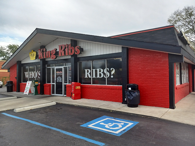 The red brick exterior of King Ribs asks a simple question with its bold signage: "WHO'S RIBS?" One visit, and you'll have your delicious answer.