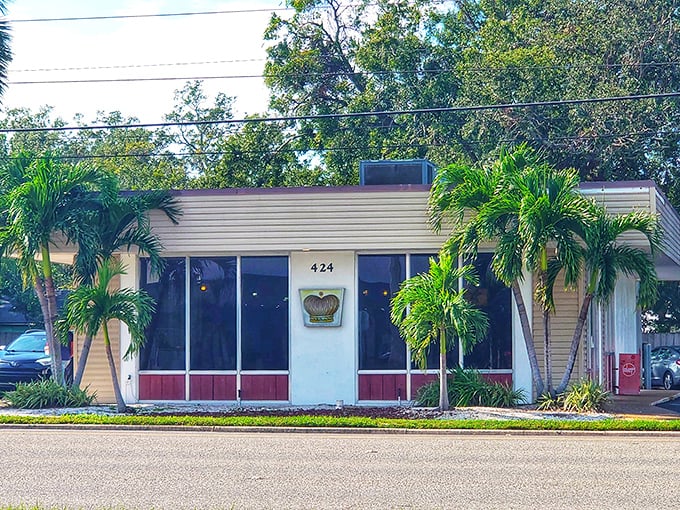 The unassuming exterior of Beefy King might not scream "culinary landmark," but locals know this modest facade hides Orlando's temple of roast beef perfection.