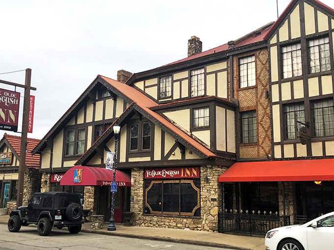 The Tudor-style fa&ccedil;ade of Downing Street Pour House stands out in Hollister like a British diplomat at a barbecue&mdash;distinctive, charming, and impossible to ignore. 