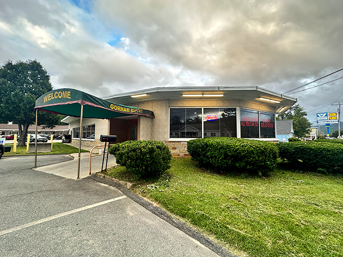 The Dynasty Buffet's exterior stands resolute against New Hampshire's moody skies, a beacon of culinary comfort for hungry travelers and locals alike.