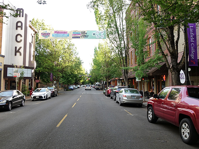 Downtown McMinnville welcomes you with tree-lined streets and historic charm. Small-town magic with big-city culinary ambitions. 