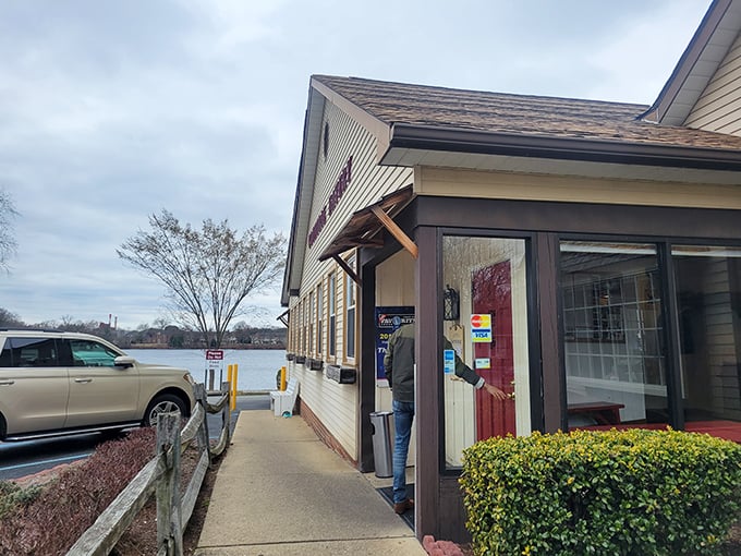 The unassuming white clapboard exterior of The Countrie Eatery promises no frills, just delicious food&mdash;a promise it delivers on spectacularly. 