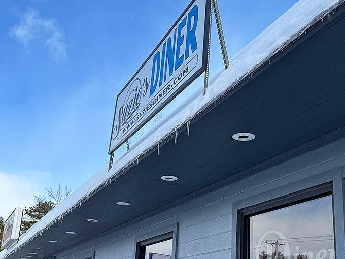The unassuming blue exterior of Suzie's Diner hides a breakfast paradise within. Like finding a winning lottery ticket in your winter coat pocket.