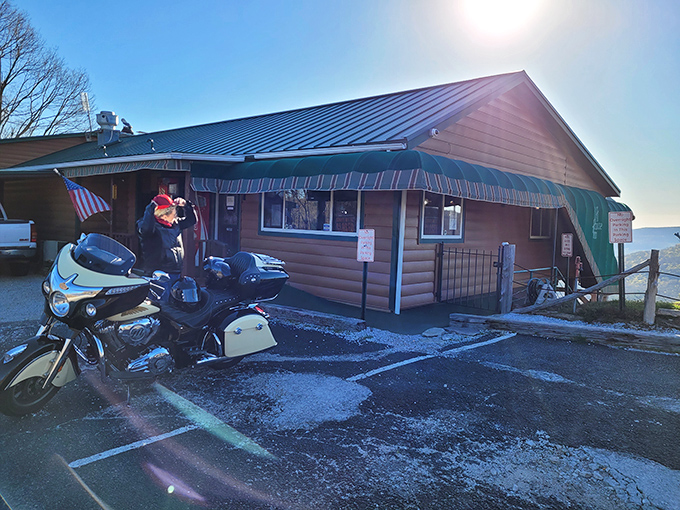 The unassuming exterior of Cliff House Inn might fool you, but like all great culinary adventures, the magic happens once you step inside.