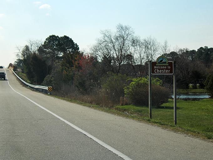 Welcome to Stevensville, where small-town charm meets Eastern Shore hospitality. The journey along the byway begins with these unassuming gateways to Maryland's hidden treasures.