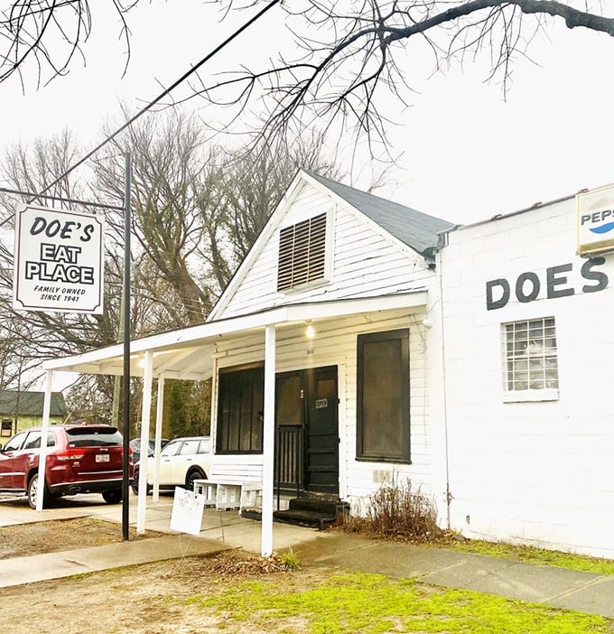 The unassuming white house that launched a thousand food pilgrimages. Doe's exterior is the culinary equivalent of Clark Kent's glasses&mdash;hiding superhero-level deliciousness inside.