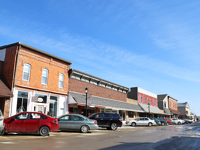 Kalona's historic downtown looks like a movie set where time decided to take a leisurely coffee break. Those brick facades have stories to tell.