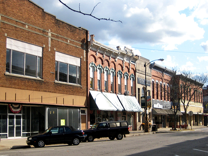 Brick facades with character to spare line Allegan's historic downtown, where shopping local isn't just a hashtag&mdash;it's a way of life.