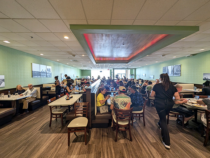 Every great breakfast place has that perfect buzz of conversation&mdash;the soundtrack of people making important decisions like "syrup or no syrup?"