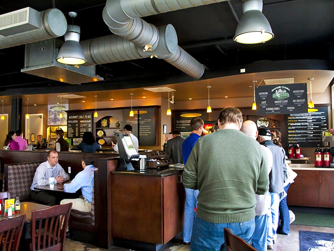 Lunchtime at Grouchy's has all the excitement of a New York rush hour, minus the honking and with 100% more delicious food smells.