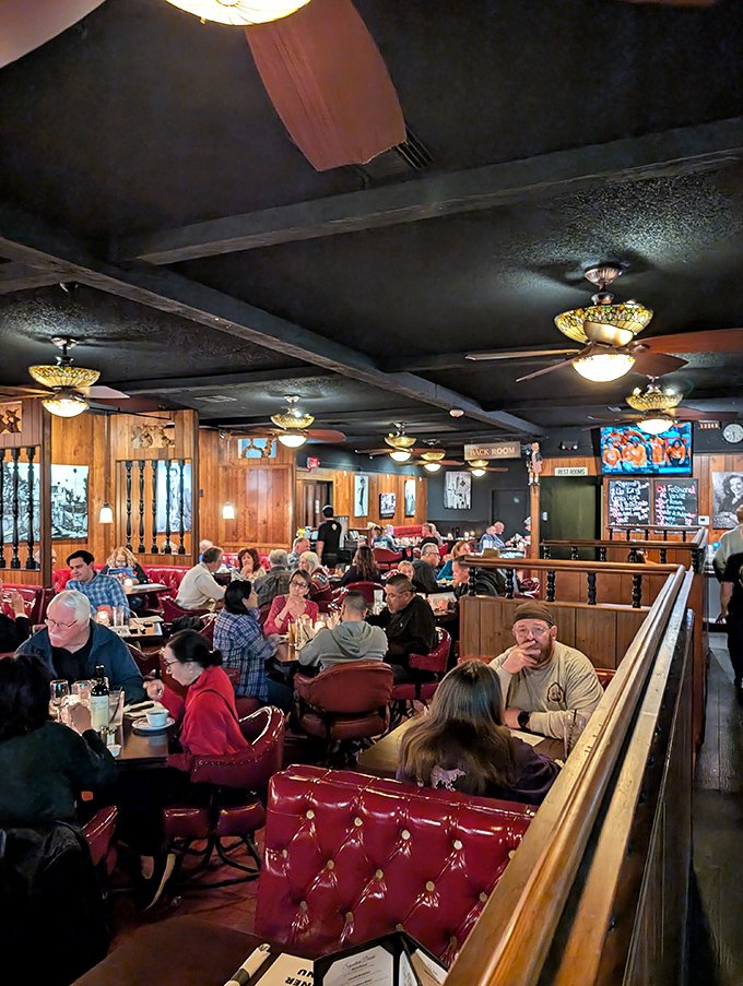 Where strangers become neighbors over medium-rare conversations. These diners know they've found the real deal in Redlands.