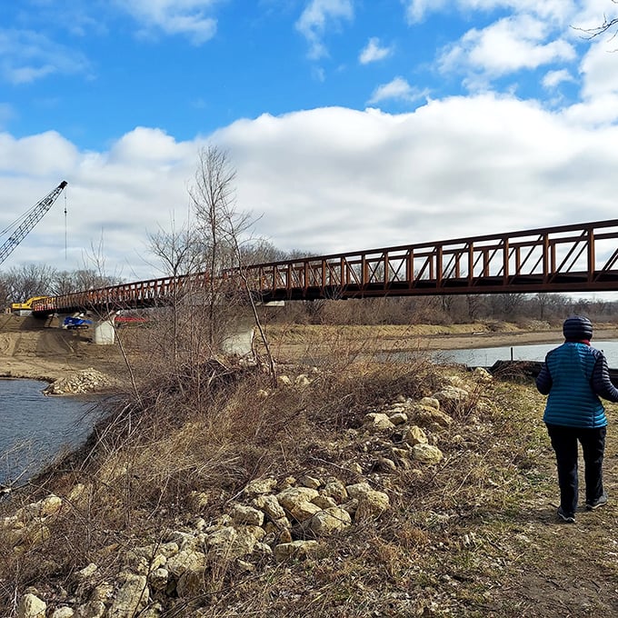 The river bends like a storyline, revealing its plot one curve at a time. Walking alongside water somehow makes every step more meaningful.