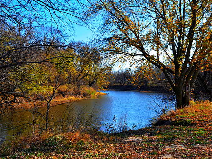 The Big Blue River in autumn glory offers a tranquility you can't download or stream &ndash; nature's therapy session without the hourly rate. 