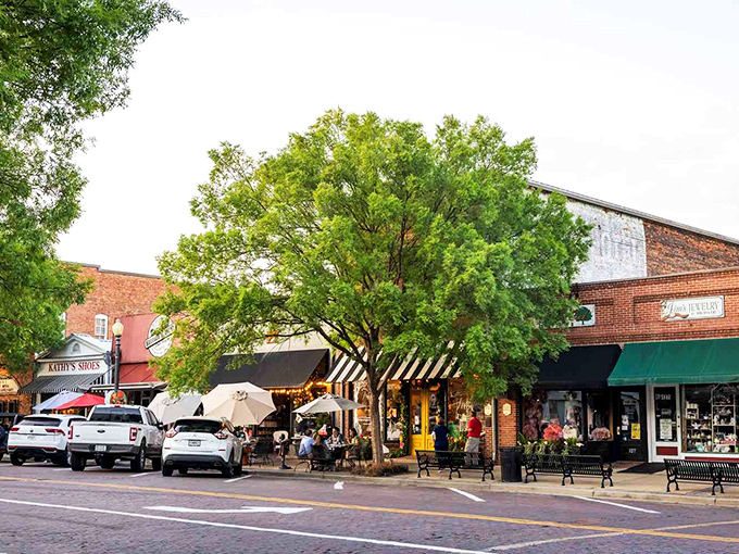 Sidewalk dining under shade trees isn't just pleasant – it's practically mandatory in Thomasville. The pace is slow, but the sweet tea refills come quick.