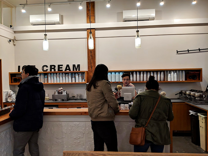 The iconic neon sign that's launched a thousand Instagram posts. Like a lighthouse for the dessert-obsessed, it guides the hungry through Seattle's streets.