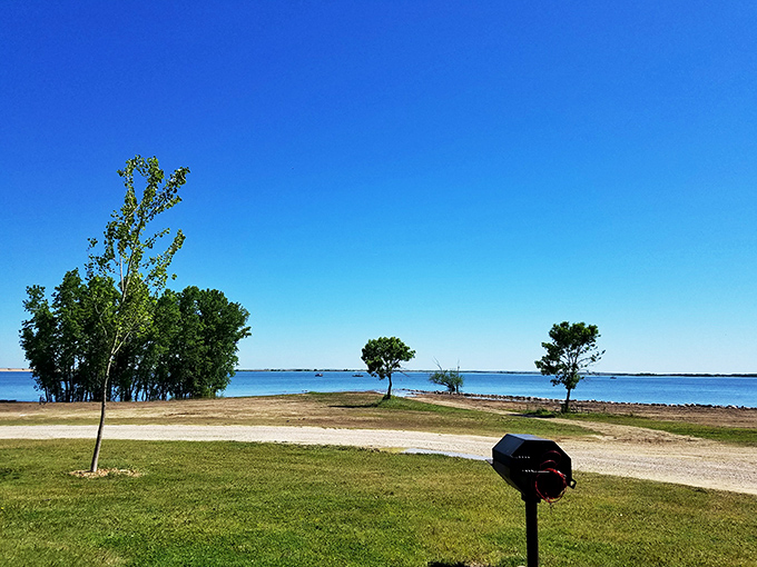 The kind of expansive view that reminds you why people once crossed oceans and prairies just to stand somewhere and say, "Ah."