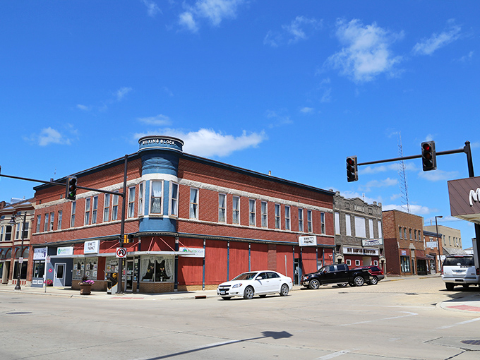 Hampton's main street looks like it stepped out of a Hallmark movie. Affordable retirement with a side of picture-perfect charm.