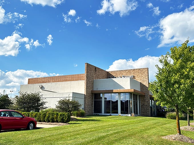 Ocean Prime's modern exterior is like that friend who dresses simply but always looks expensive – promises kept inside.