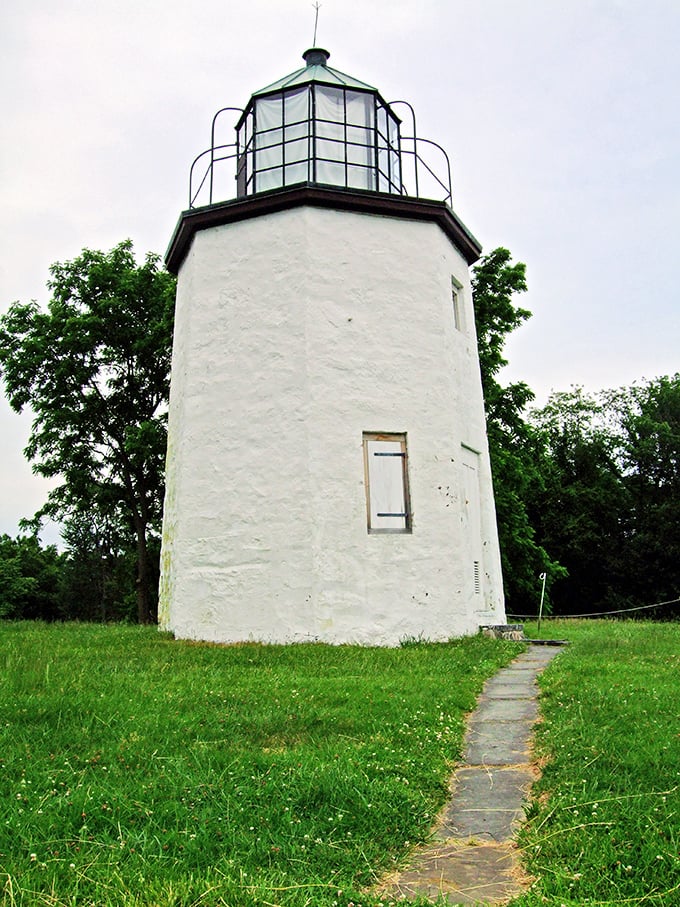 This humble lighthouse has guided Hudson River travelers since the 1800s, a beacon of history in your potential retirement haven.
