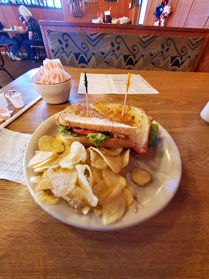 A proper diner sandwich doesn't need fancy tricks&mdash;just fresh ingredients, honest preparation, and enough chips to ensure post-lunch happiness.