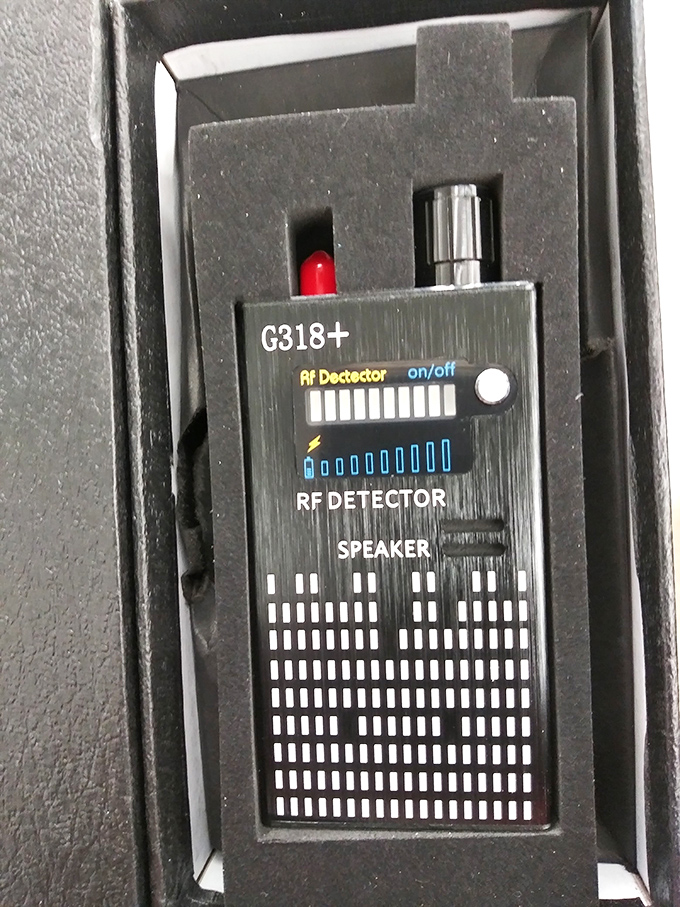 James Bond gadgets at Inspector Gadget prices. Electronic finds like this make tech enthusiasts feel like they've cracked some secret retail code.