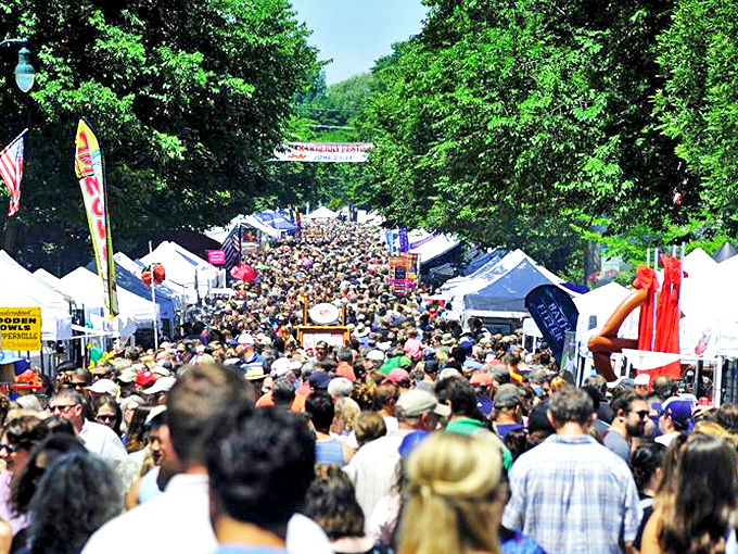 During festival season, Washington Avenue transforms into a sea of humanity. The street that normally feels spacious suddenly demonstrates just how popular this "hidden" gem truly is.
