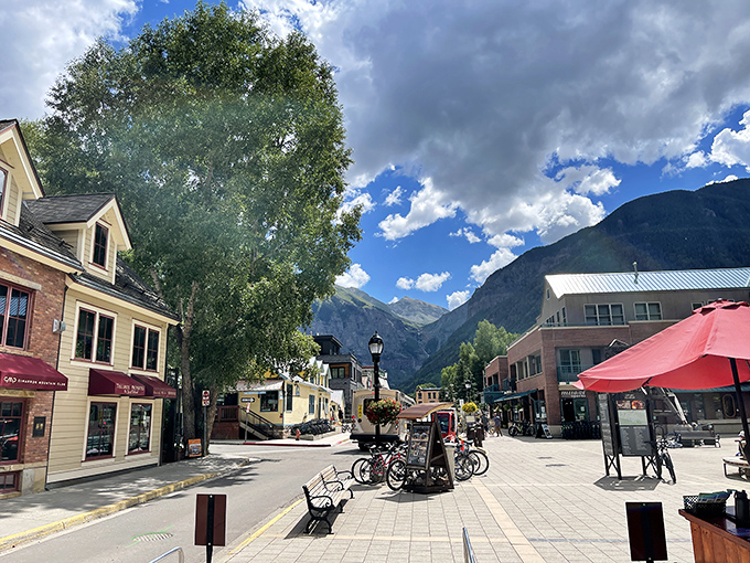 Oak Street Plaza provides breathing room between shopping sprees. Mountain views and benches create Telluride's version of an outdoor living room.