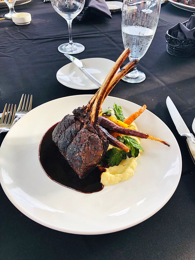 When regular lamb isn't enough, Rococo brings out the elk. Those bones reaching skyward are nature's way of saying "ta-da!"