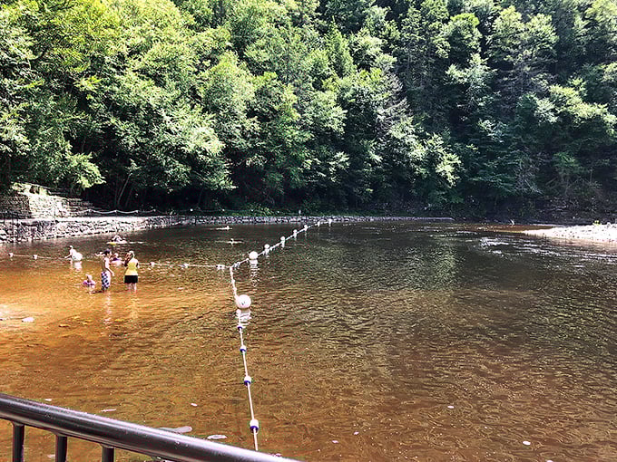 Fall's fiery display frames the valley below. Autumn at Worlds End makes you understand why people willingly purchase pumpkin-spiced everything. 