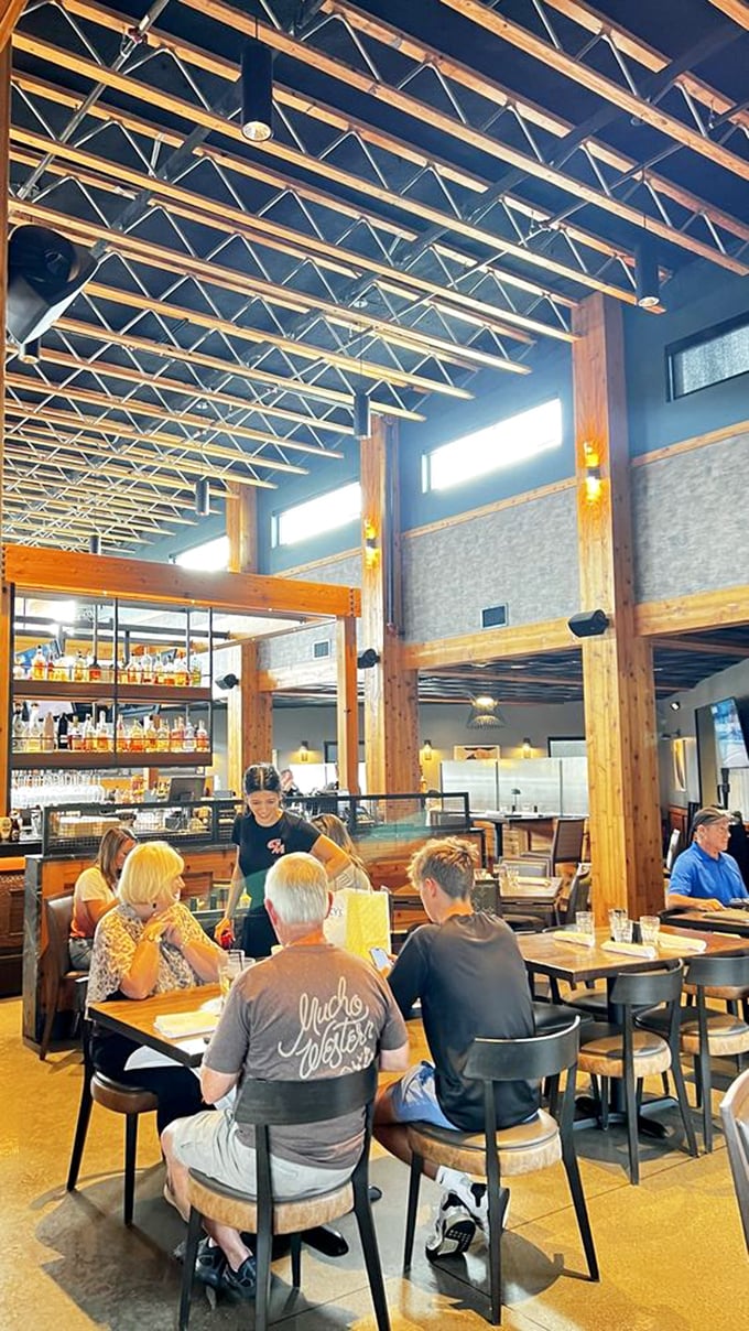 The true soundtrack of a good restaurant: the happy murmur of people having a great time. Wooden beams above, good food below, contentment all around.