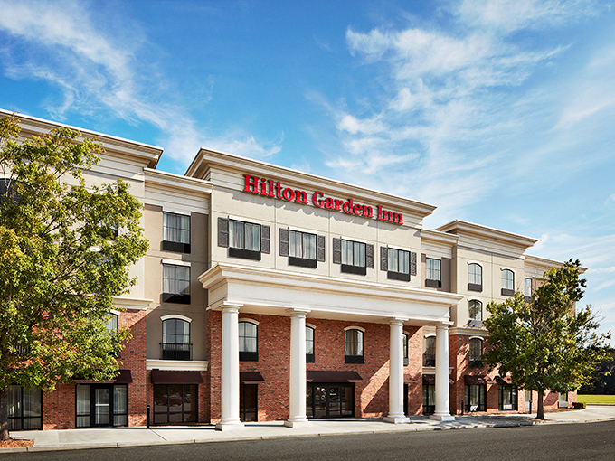 Even chain hotels in Beaufort manage to capture that Lowcountry aesthetic&mdash;brick, columns, and Southern hospitality included.