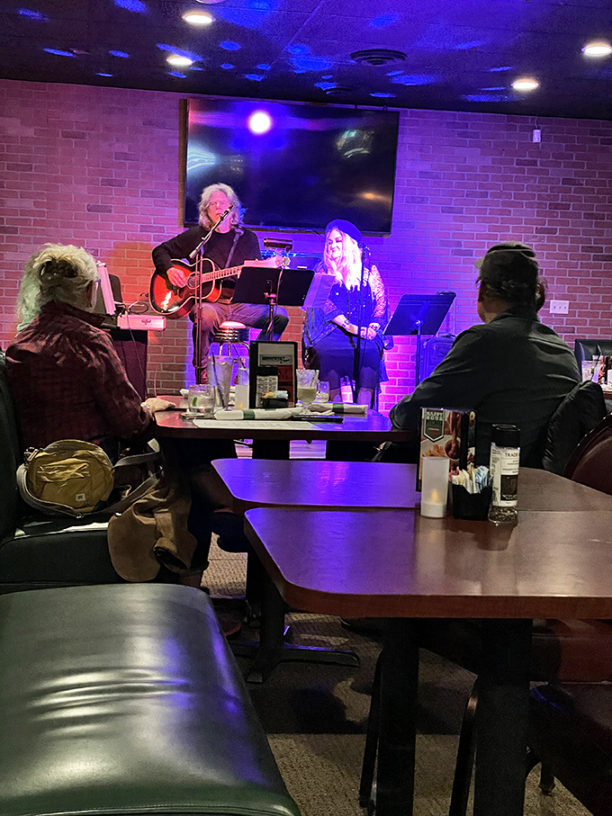 Live music that enhances rather than interrupts conversation&mdash;the perfect soundtrack to a meal that deserves your full attention.