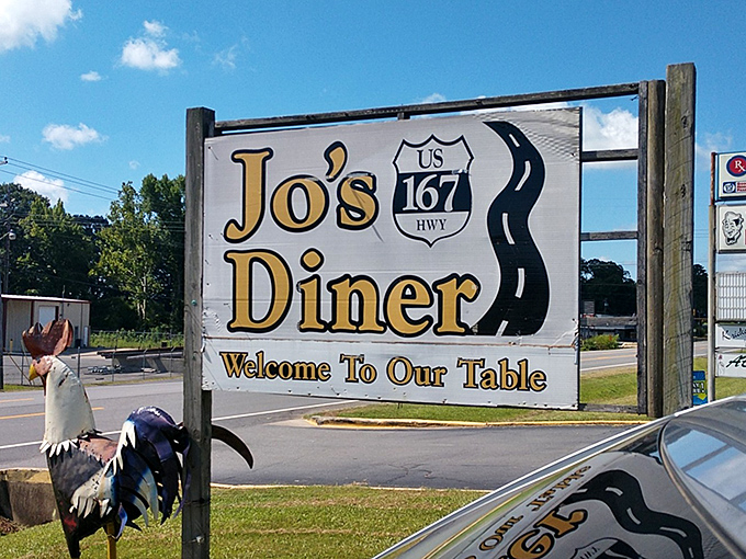 That roadside sign doesn't just mark Jo's location—it's practically a guarantee of comfort food that hugs your soul.