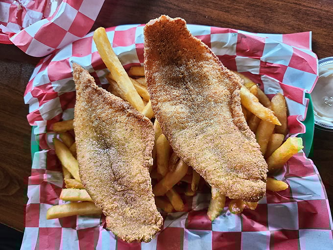 Crispy fish fillets and golden fries &ndash; comfort food that bridges the gap between Midwest traditions and coastal cravings.