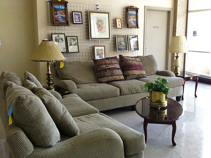 Living room displays that look straight out of a 1990s sitcom set. These couches have supported countless family movie nights before they could support yours.