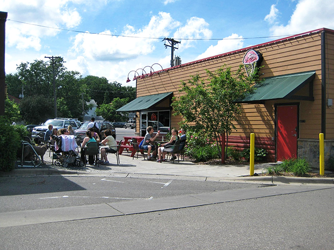 Al fresco ice cream enjoyment &ndash; where Minnesotans defiantly lick cones in the sunshine, making the most of those precious summer days.