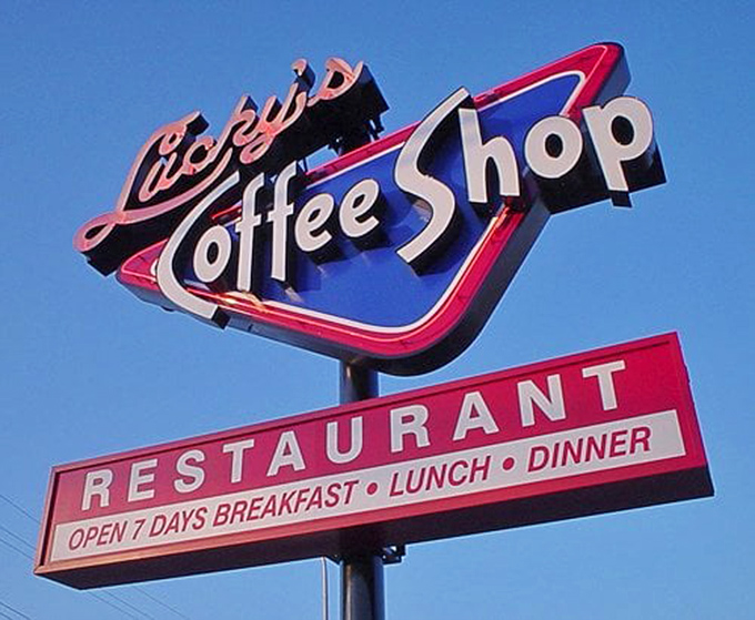 The neon sign that's guided hungry Delawareans through decades. Like a lighthouse, but instead of avoiding rocks, you're finding pancakes.