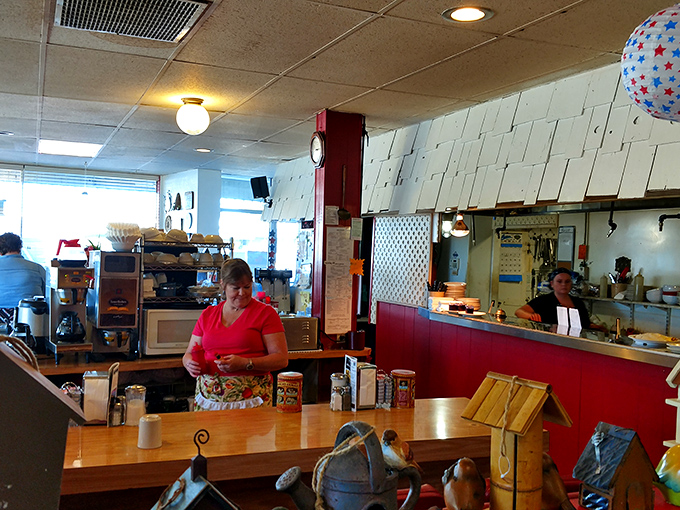 Behind every great diner is a staff that treats cooking not as a job, but as a calling. 