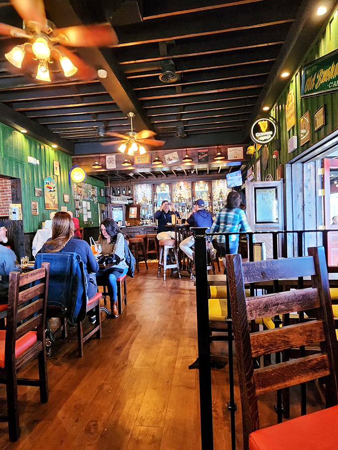 The patio seating offers Maryland sunshine with Irish hospitality. Al fresco dining that makes you want to linger just a little longer. 